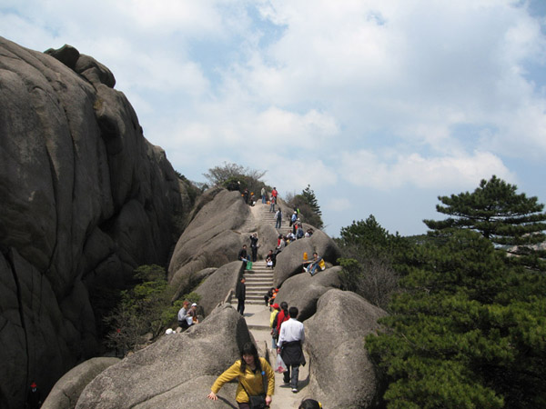 5-day Huangshan Yellow Mountain Trail Hiking Trekking & Photography ...