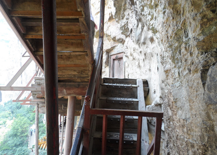 Photos, Images & Pictures of Hanging Temple Stairs,Shanxi China Photo ...